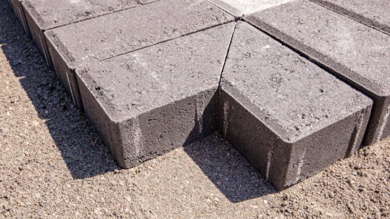 How to Miter a Corner and Edge | Western Interlock | DIY