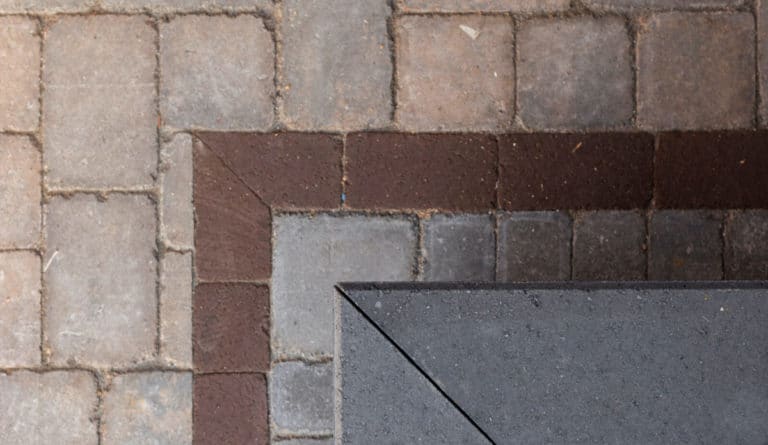 How to Design a Border For Pavers at Home | DIY