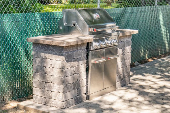 Outdoor Grill Surround Kit | Western Interlock