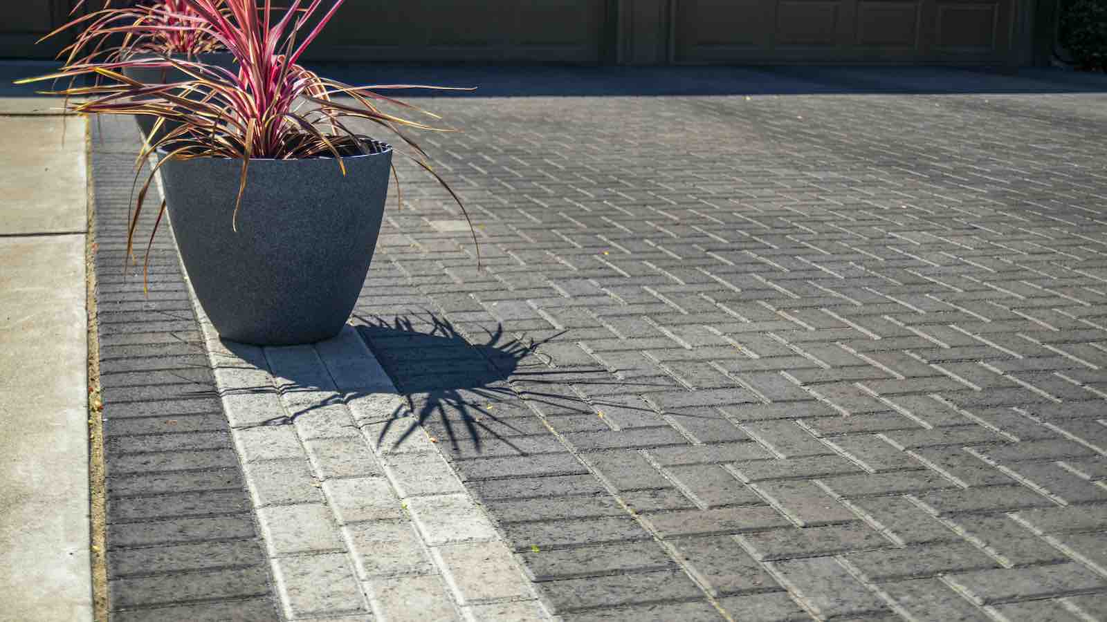 How to Install a Paver Border to Your Hardscape at Home | DIY