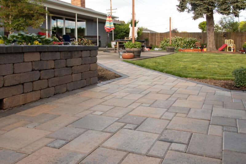 Paver Sizes: Should You Use Large or Small Format Pavers? | DIY