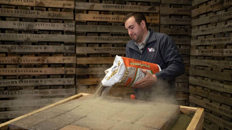 How To Use Polymeric Sand When Installing Pavers | DIY