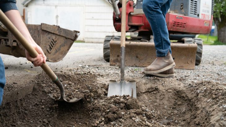 How to Install Permeable Pavers in Landscape | DIY