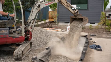 How Deep to Dig for Pavers: Paver Installation Solutions | DIY