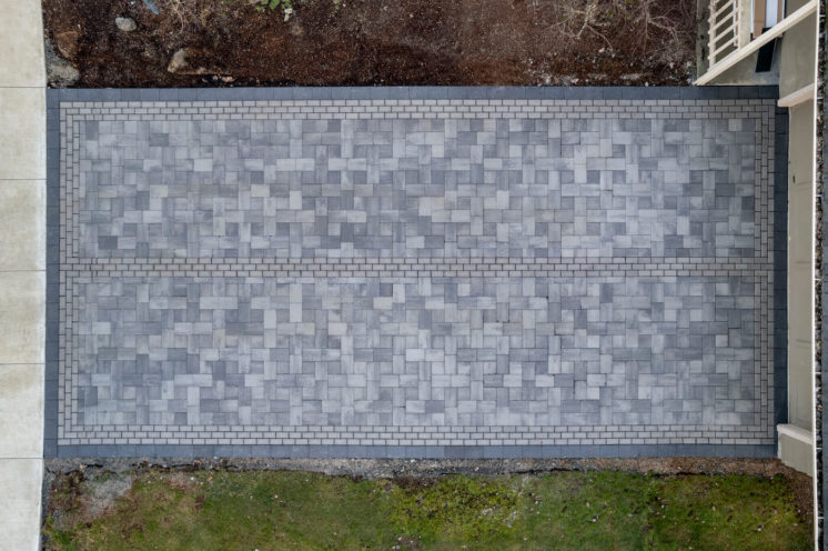 How to Choose the Right Paving Stone for Your Hardscape | DIY