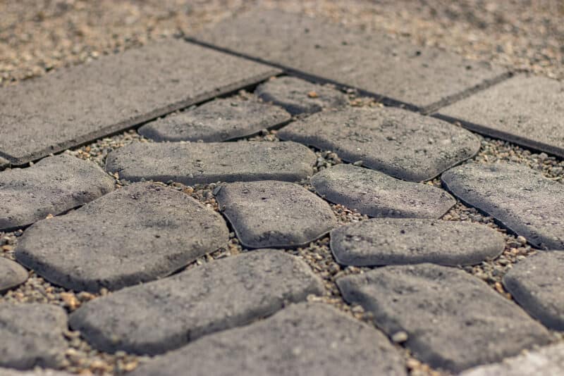 Roma Stone | Western Interlock