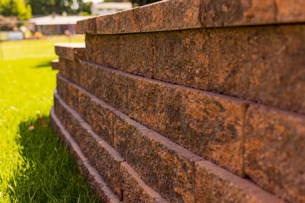 Gradino™ Wall Block | Western Interlock