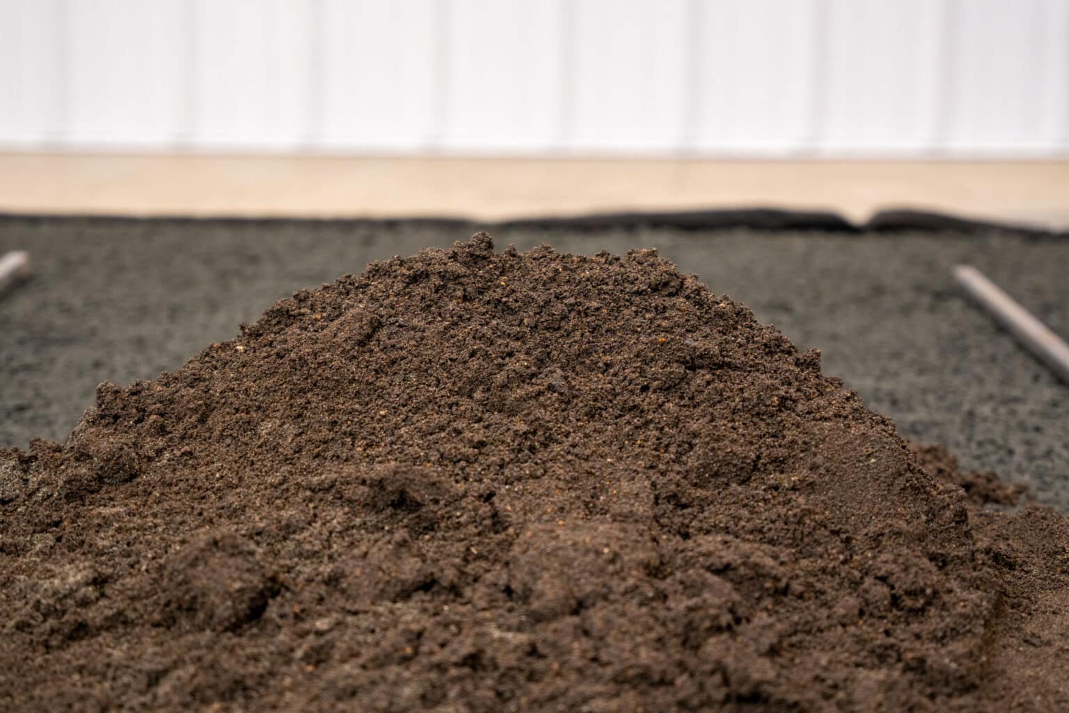 How to Screed Sand for Pavers: Pro Tips, Tools & Methods | DIY