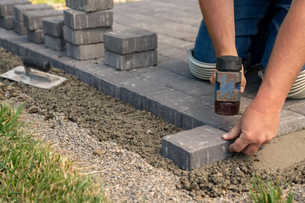Paver Edging: The 5 Best Ways to Keep Your Pavers in Place | DIY