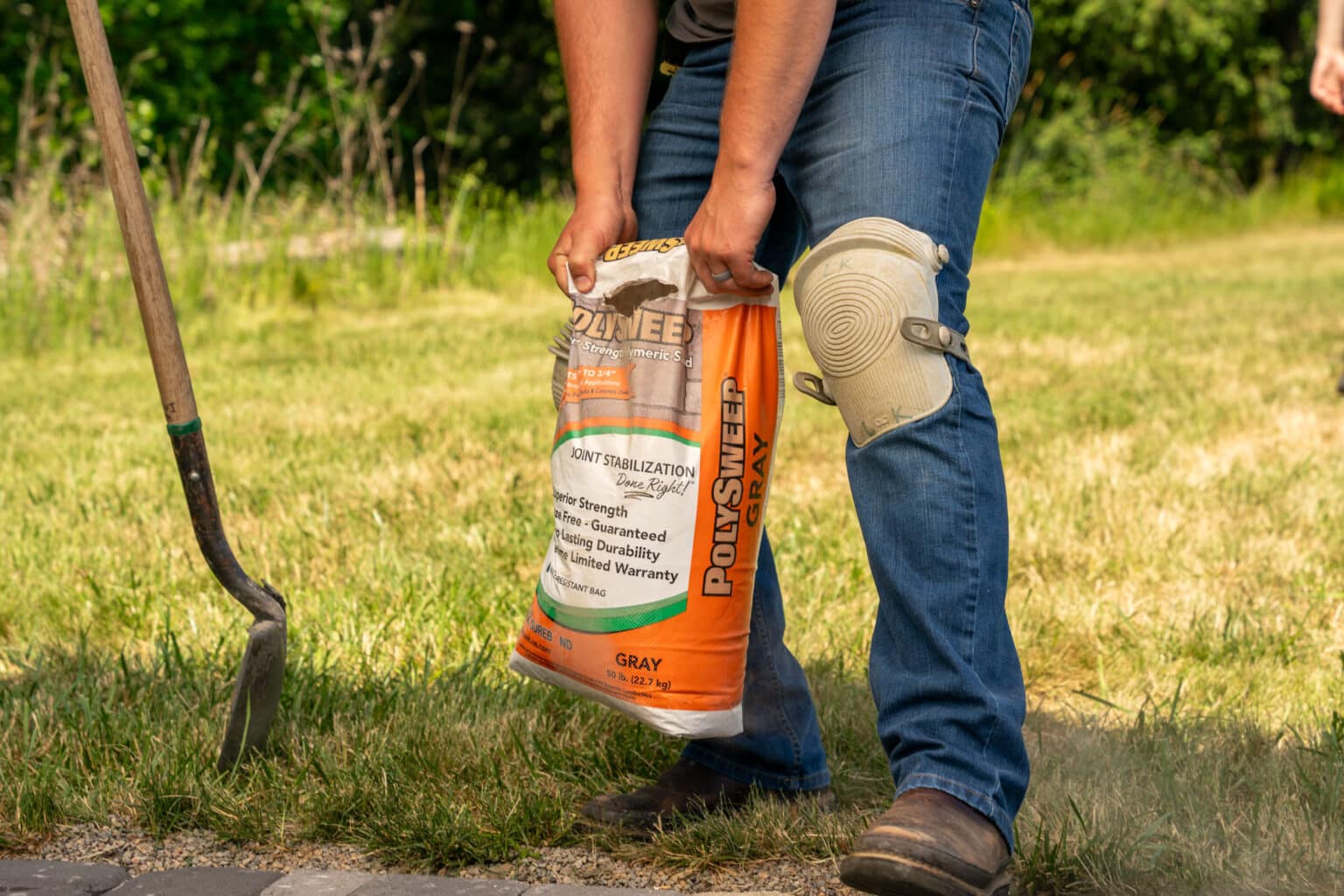 5 Ways to Fill Paver Joints | DIY