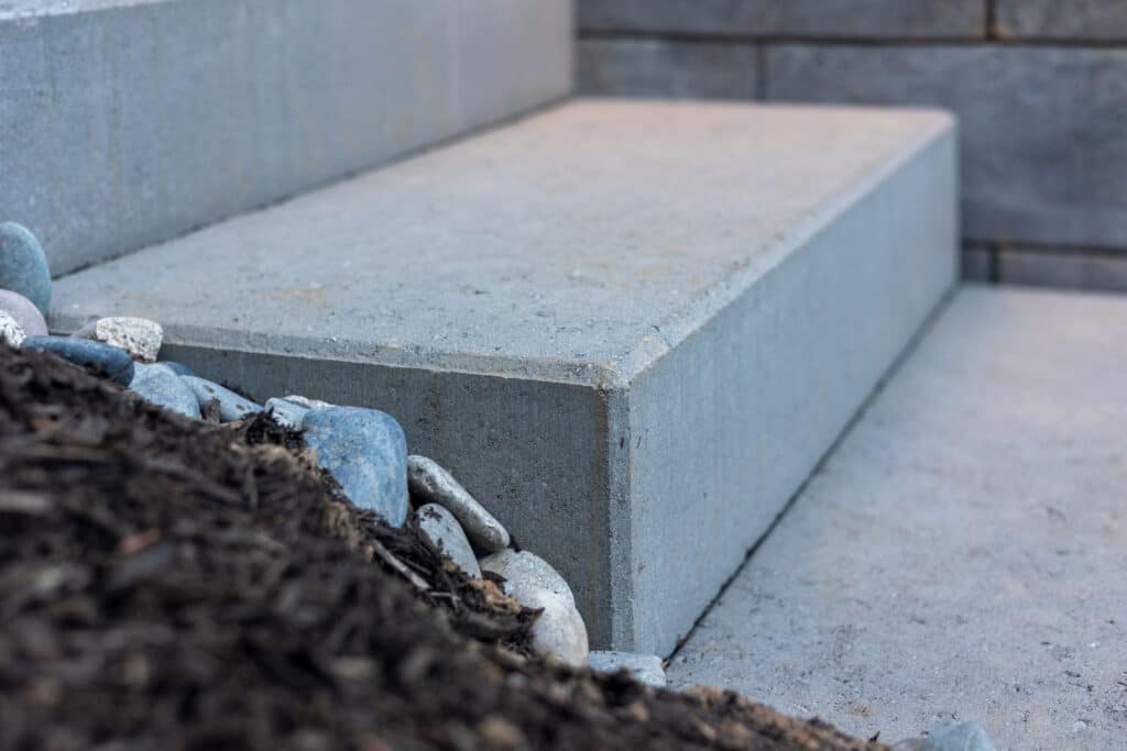 Murata™ Step Block | Western Interlock