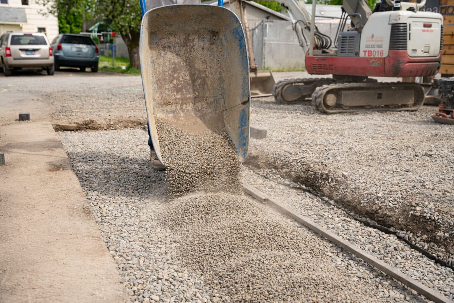 Choose the Right Paving Stone Base: Pacific Northwest Guide | DIY