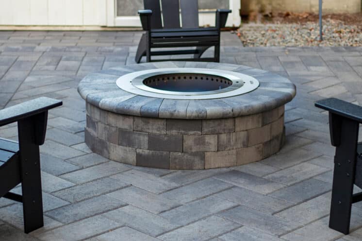 Chateau Moderna™ Fire Pit Kit | Western Interlock