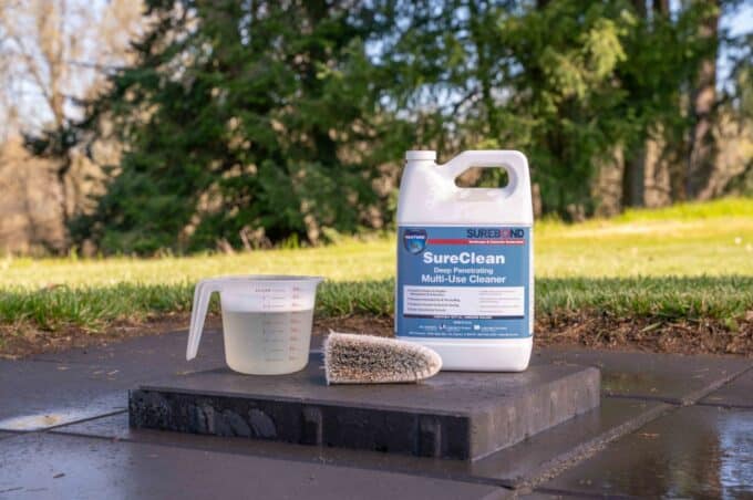 Alternatives to Pressure Washing for Paver Maintenance | DIY