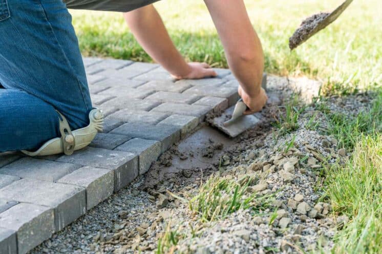 The Importance of Strong Edging in Vehicular Paver Applications | DIY