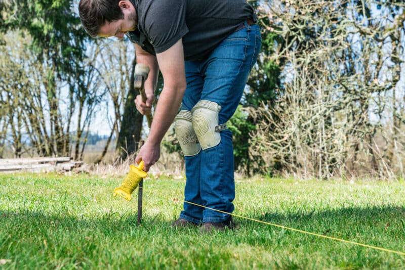 How to Lay Patio Pavers: Technique for Laying Stones & Slabs | DIY