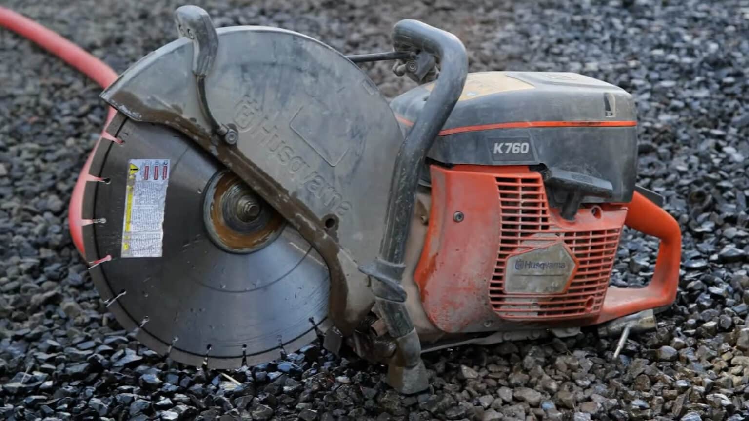 How to Cut Retaining Wall Blocks: Learn the Best Tactics | DIY